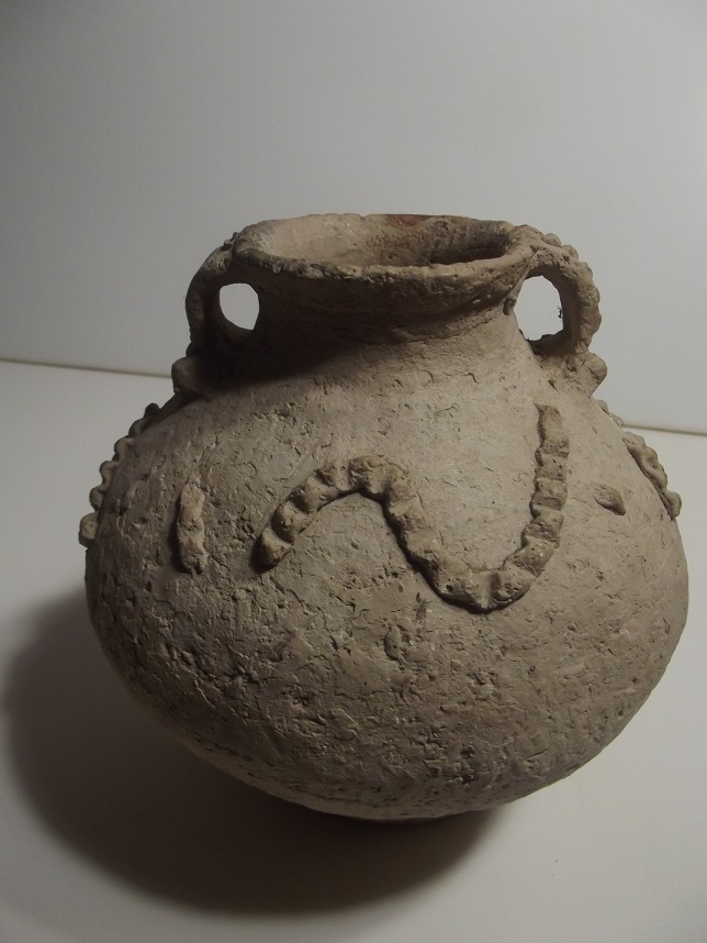 Strange pottery piece | Antiques Board