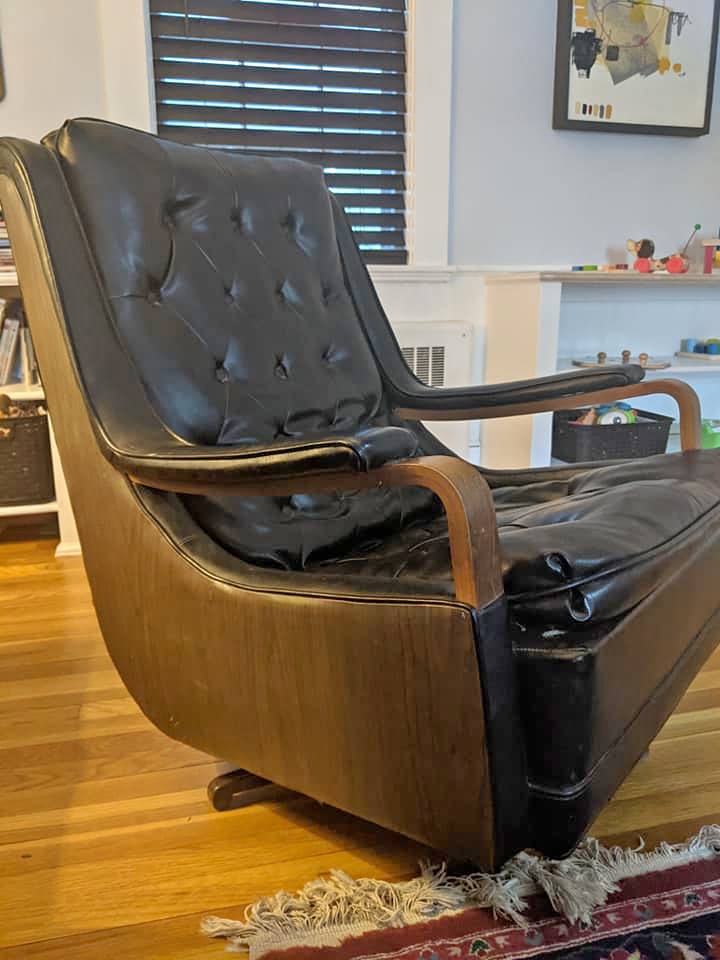 Can you ID this vintage leather rocker? | Antiques Board