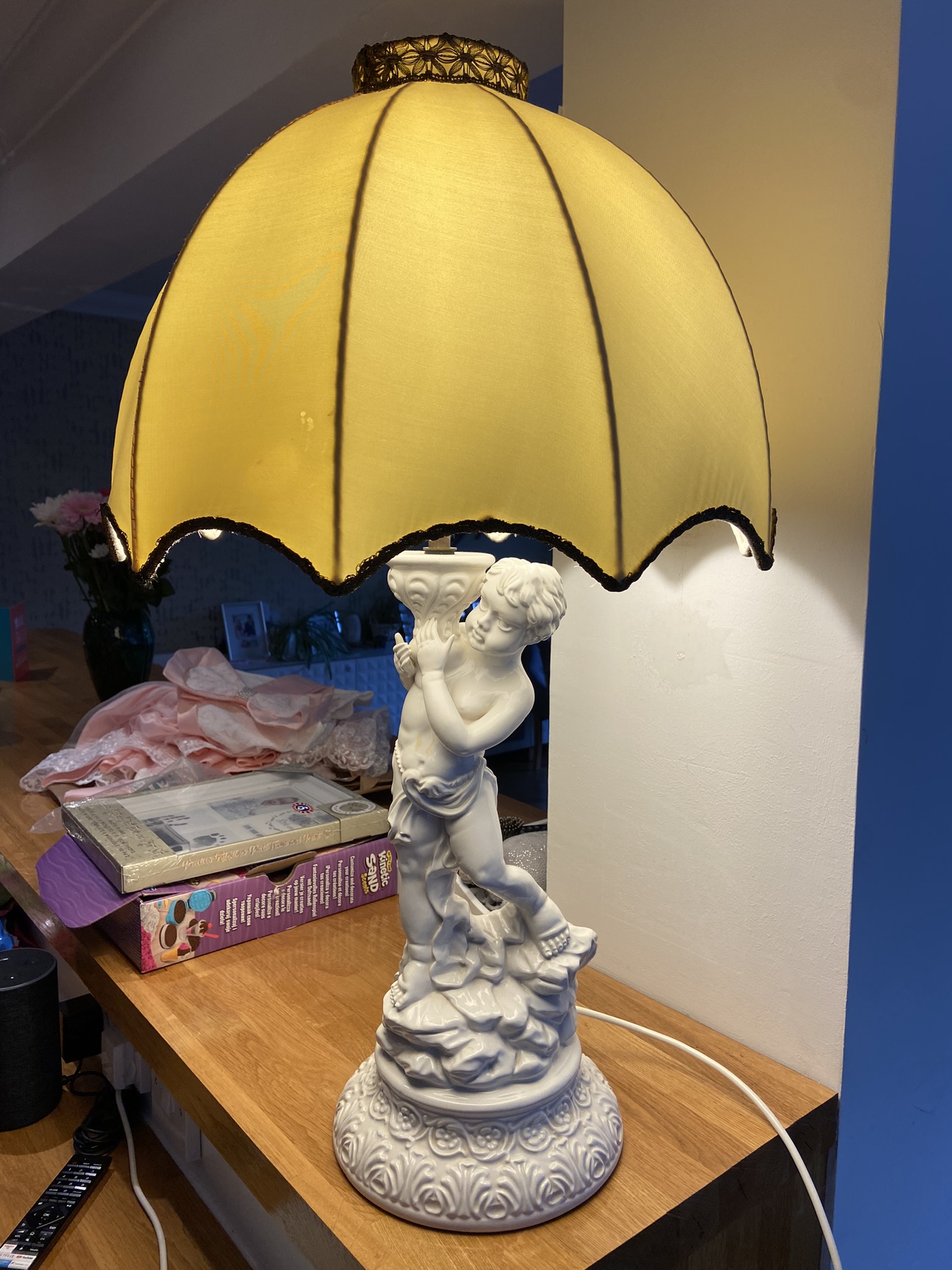Jaffe Rose lamp | Antiques Board