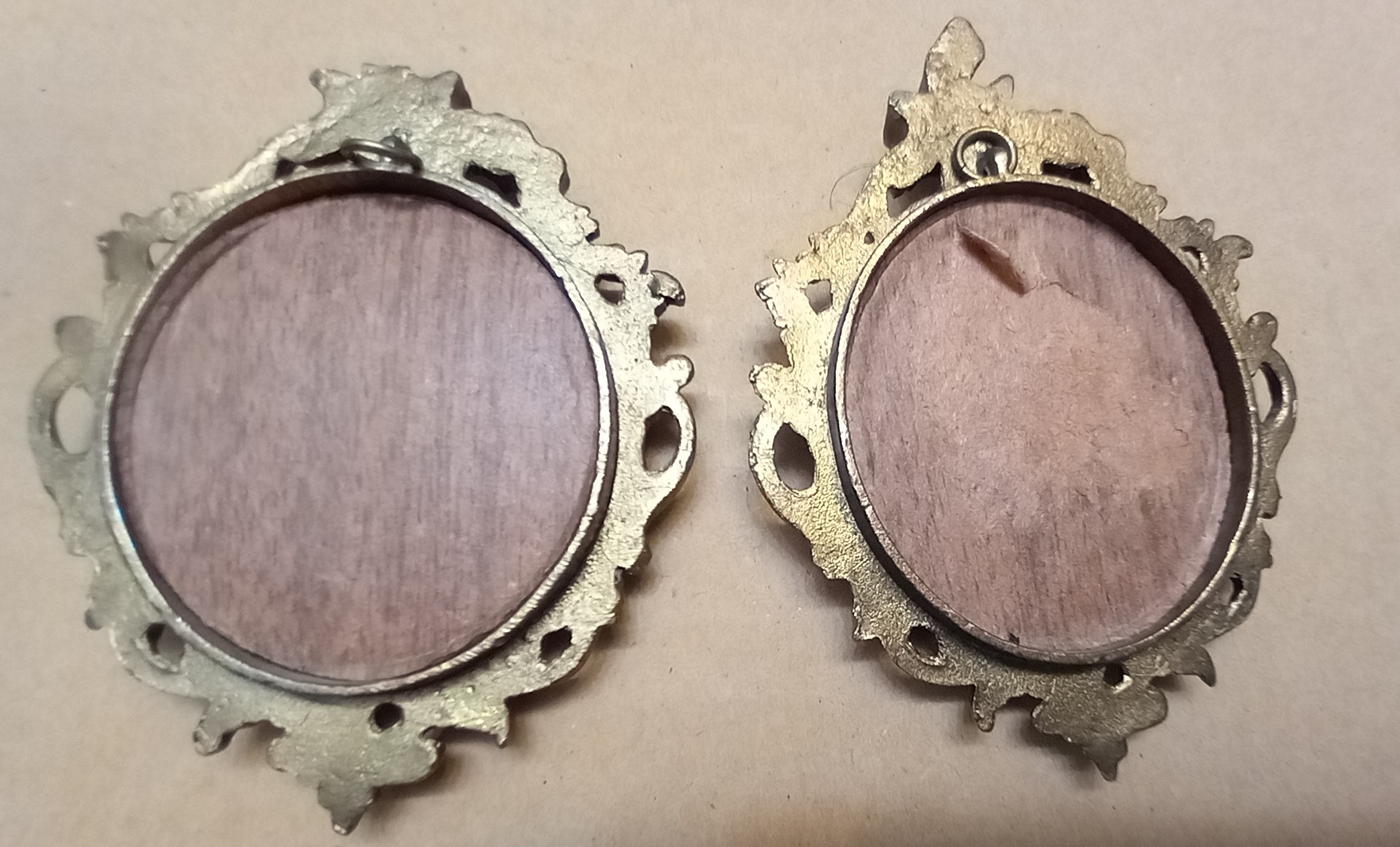 unknown items | Antiques Board