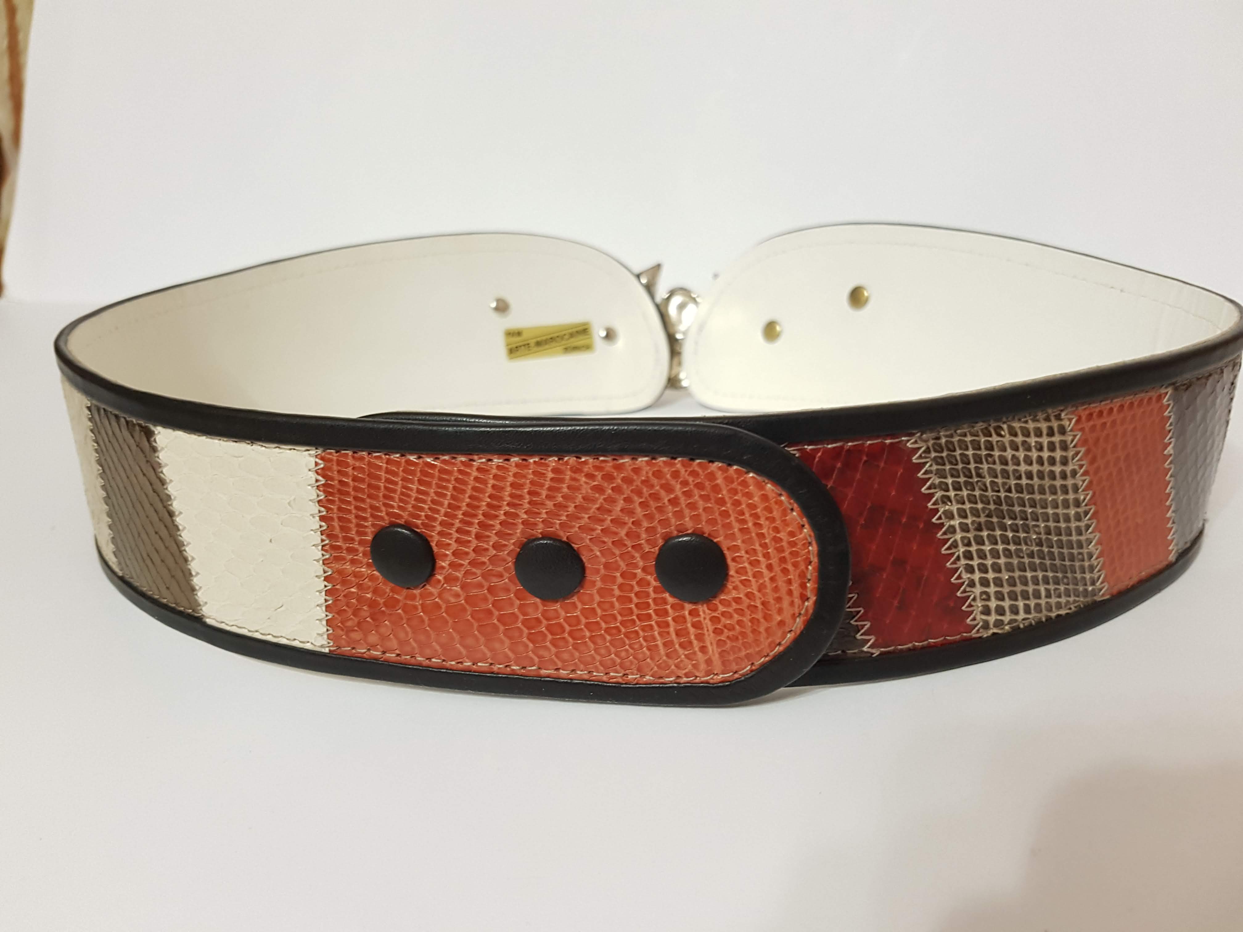 Mysterious women's belt. yam arte-marocaine zürich | Antiques Board