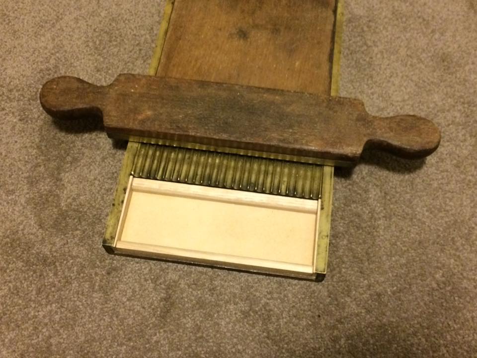 Victorian era Pill-Roller!! | Antiques Board