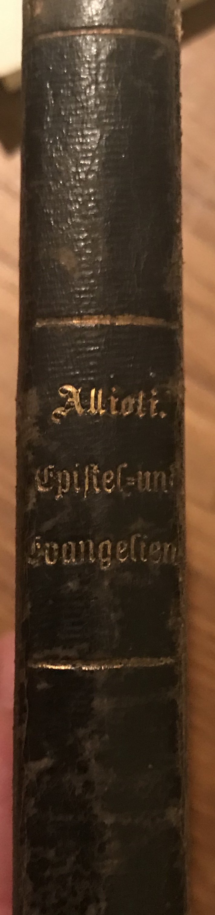 Old German Book Antiques Board