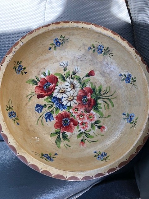 Eastern Europe Hand Painted Bowl?? | Antiques Board