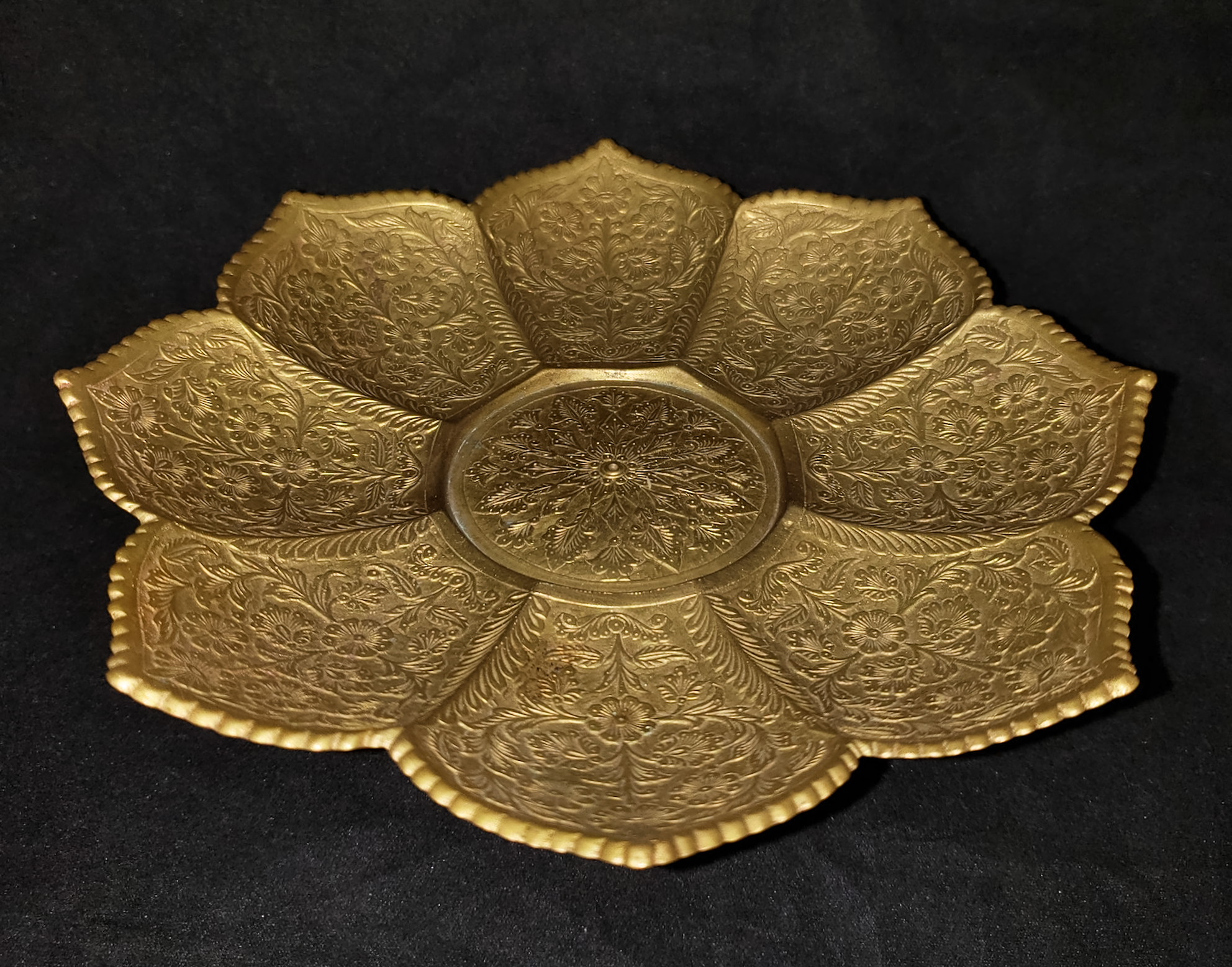 Brass lotus shaped footed bowl - floral decoration - India? and when ...
