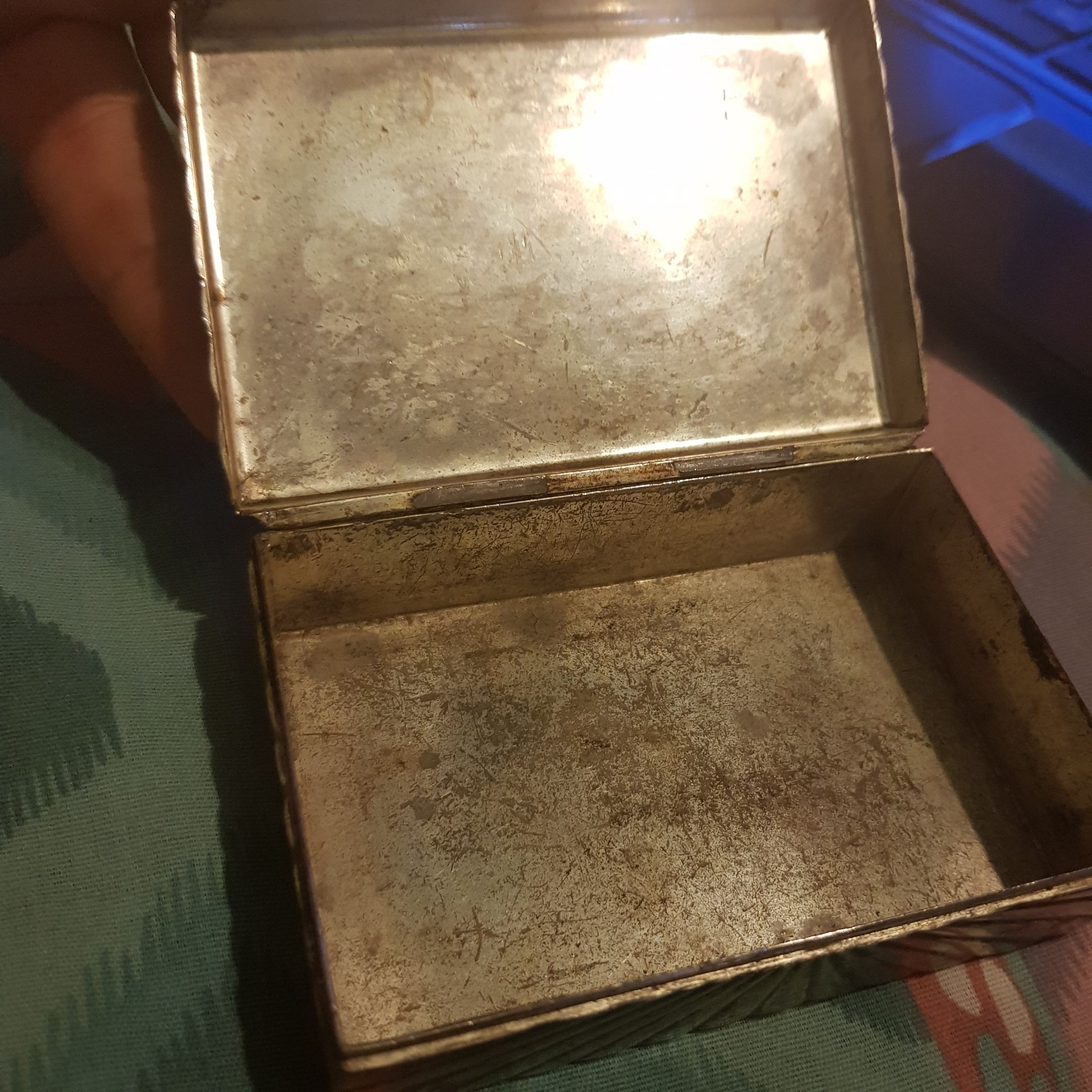 Old Antique Box ! | Antiques Board