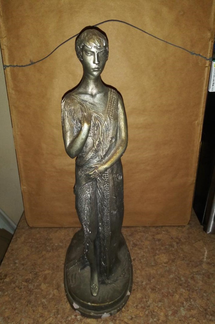 ANYONE KNOW NAME OF 1953 AUSTIN PROD SCULPTURE? | Antiques Board