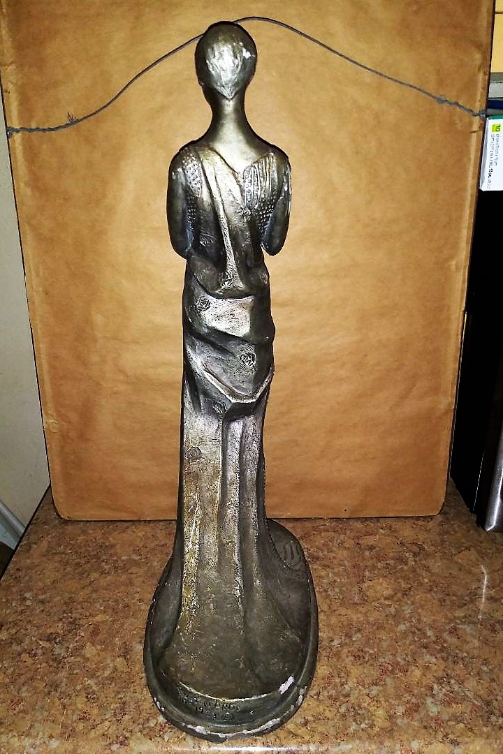 ANYONE KNOW NAME OF 1953 AUSTIN PROD SCULPTURE? | Antiques Board