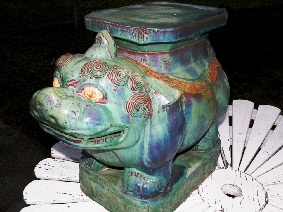 ANYONE HEARD OF A TERRACOTTA FOO DOG GARDEN STOOL/PLANT STAND ...