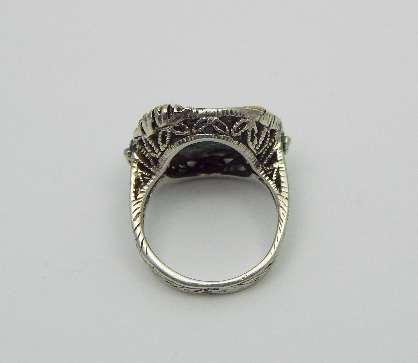 Thoughts about this odd ring? | Antiques Board