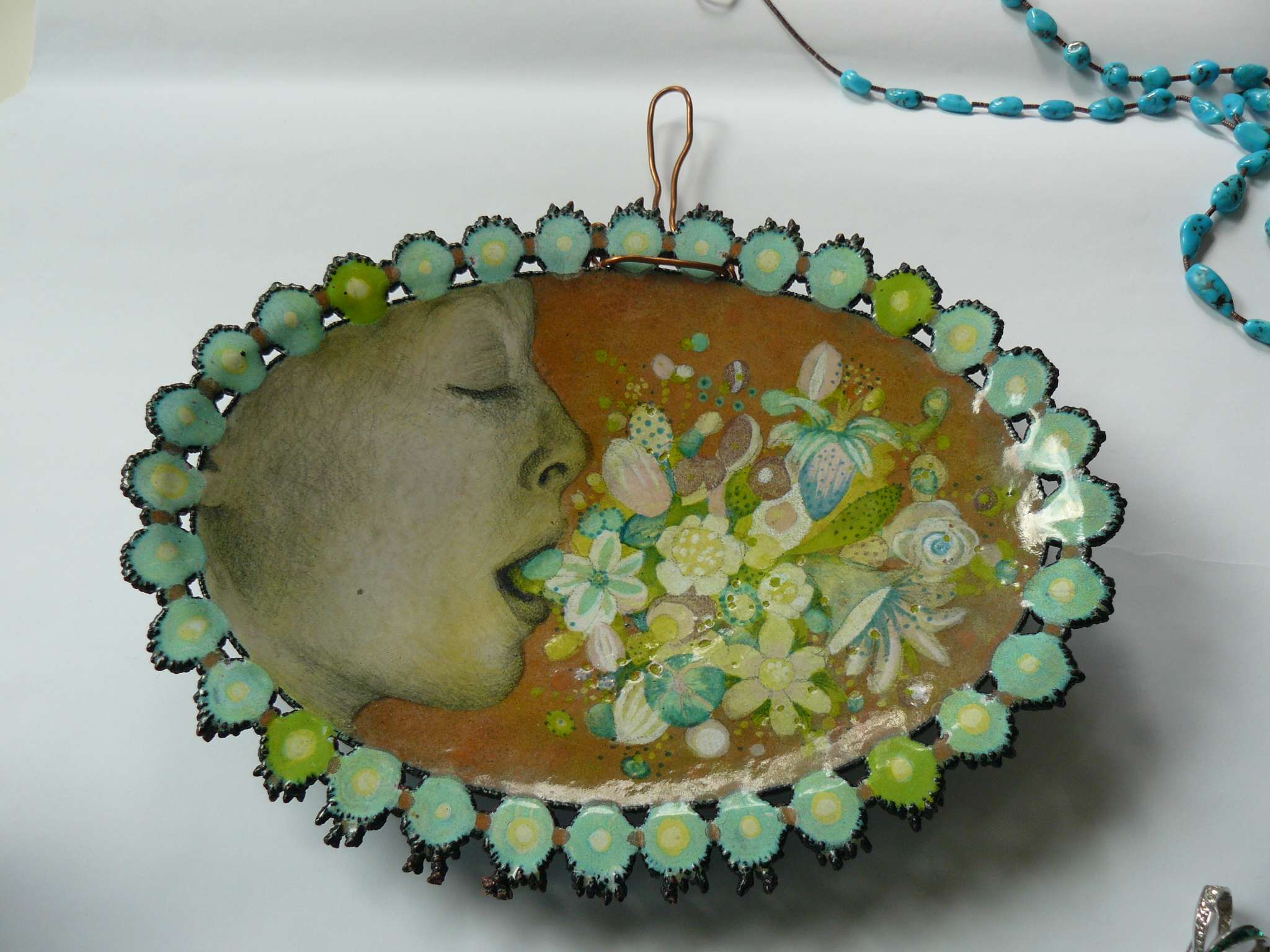 Contemporary enamel metal wall painted piece, artist help needed ...