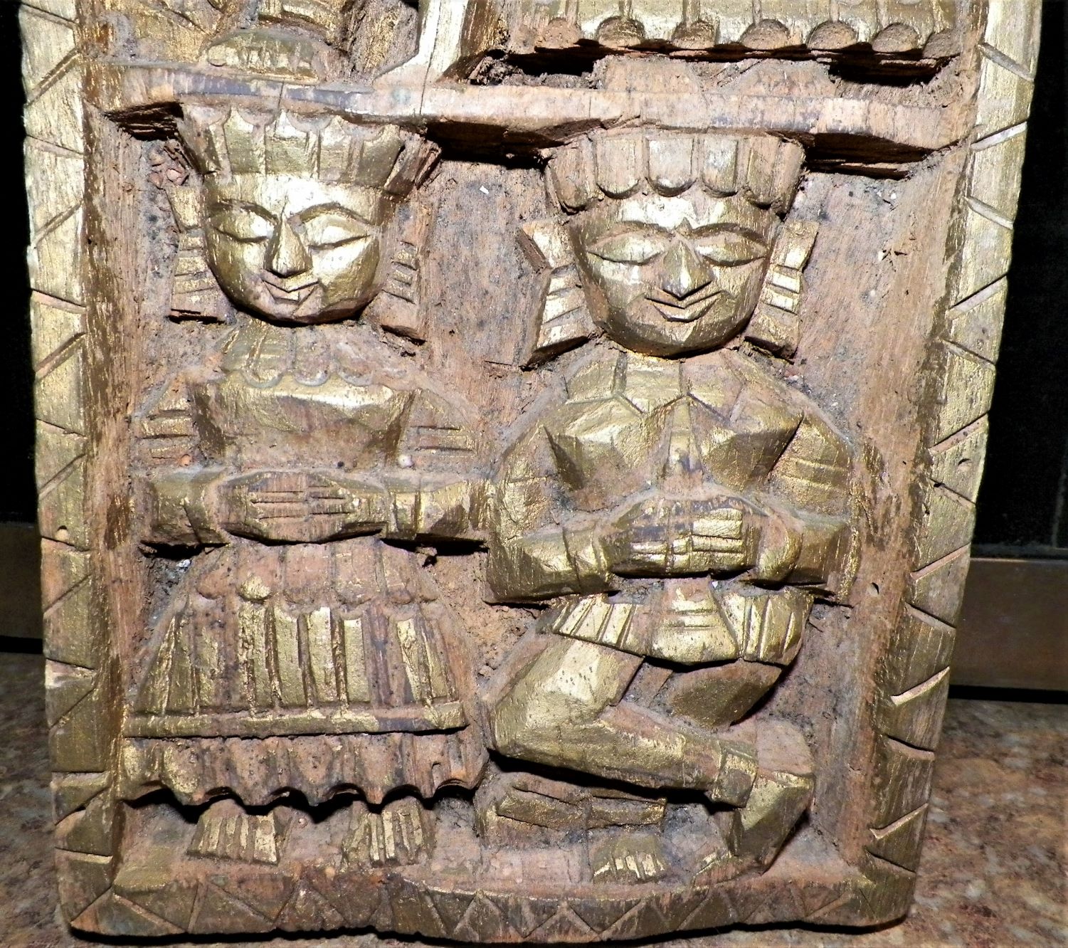 OLD WOOD CARVING - WHAT IS IT? | Antiques Board