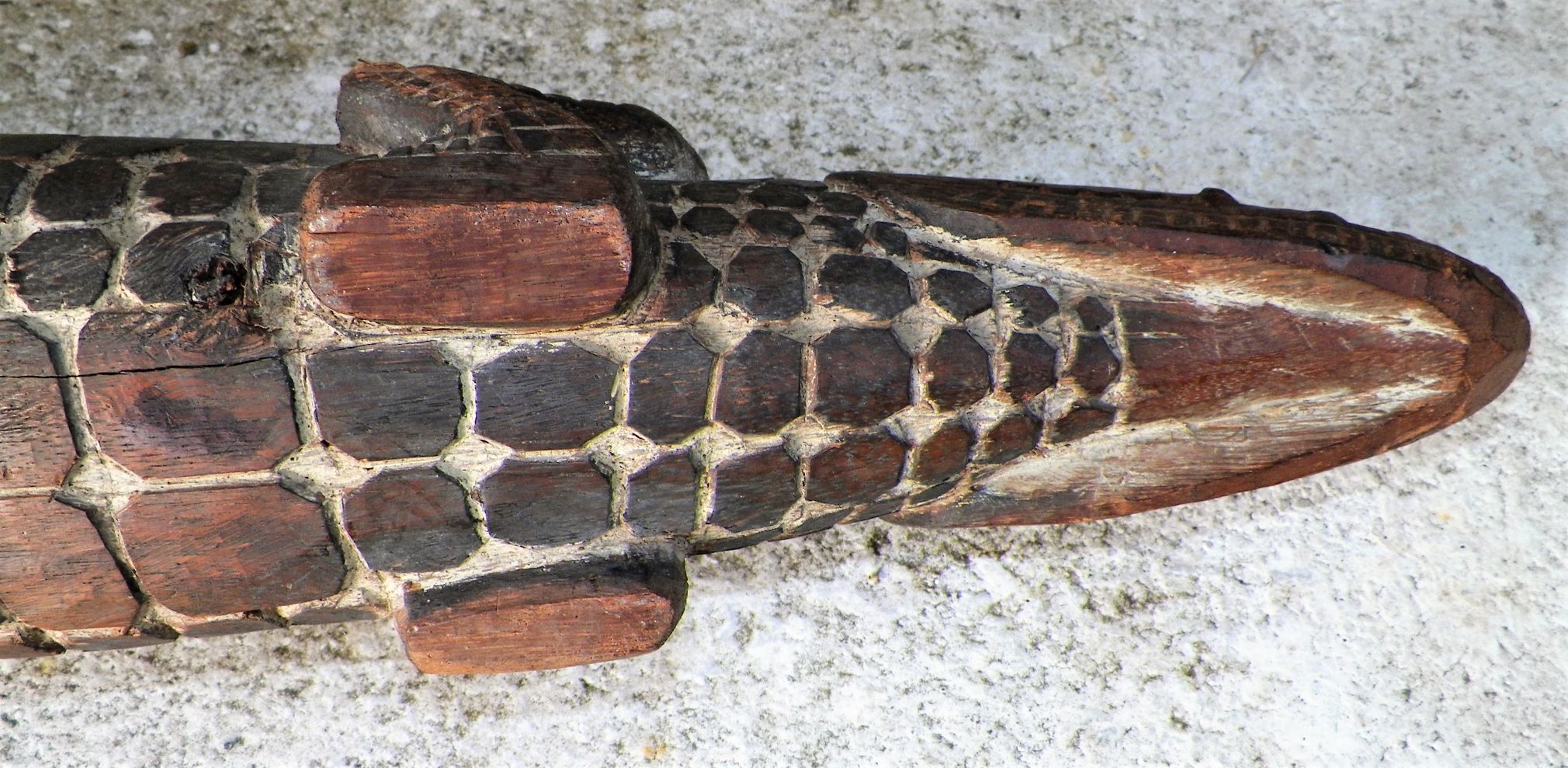 Cool carved wood alligator folk art? Carved symbol artist's signature ...