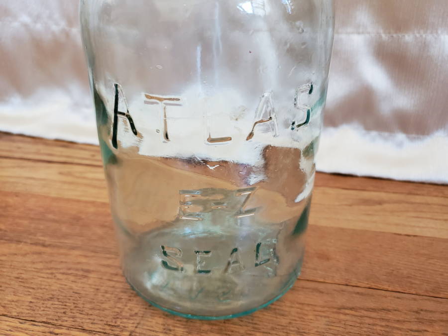 Atlas E-Z Seal Fruit Jar - Excuse My Ignorance | Antiques Board