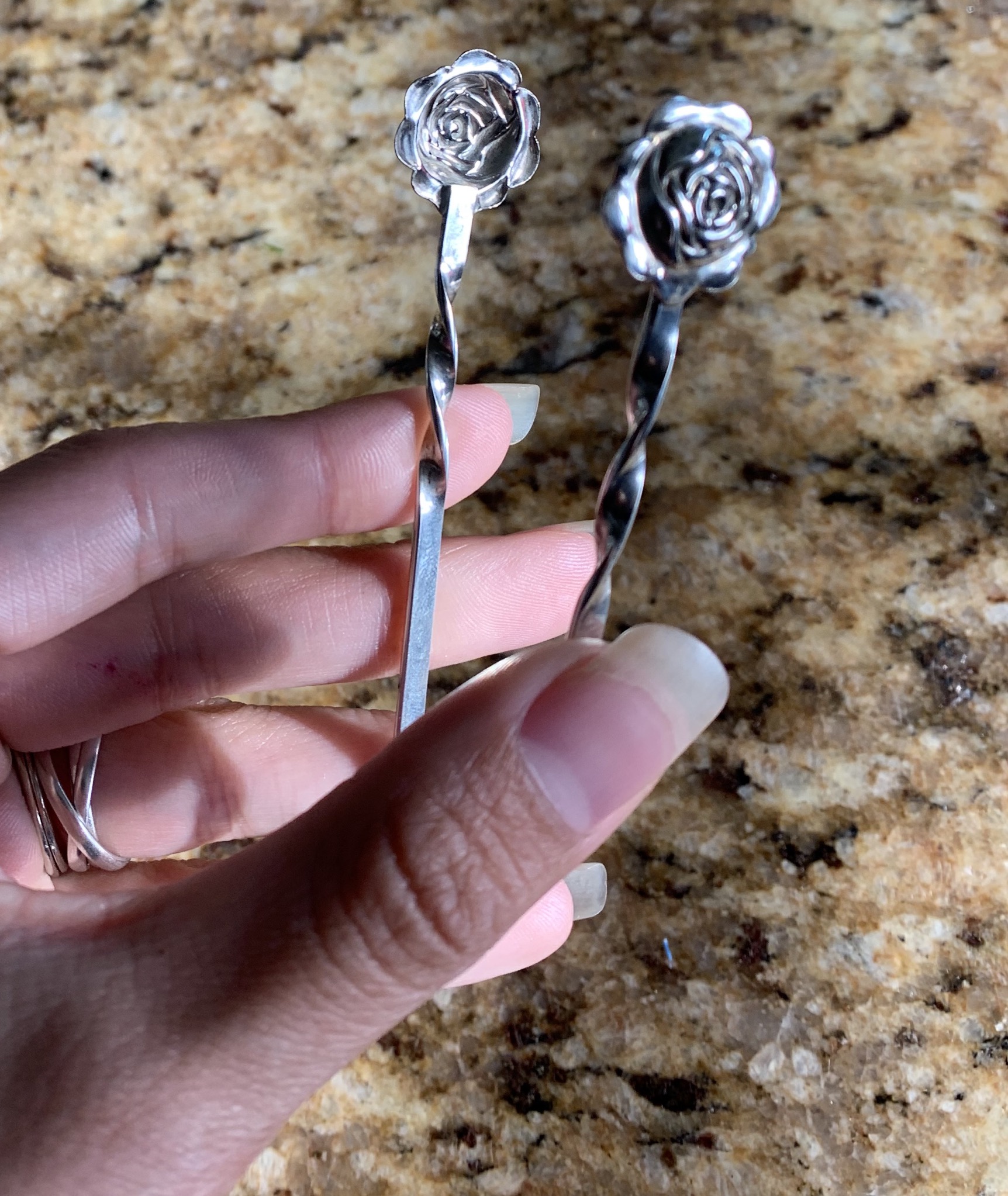 Rose tongs | Antiques Board