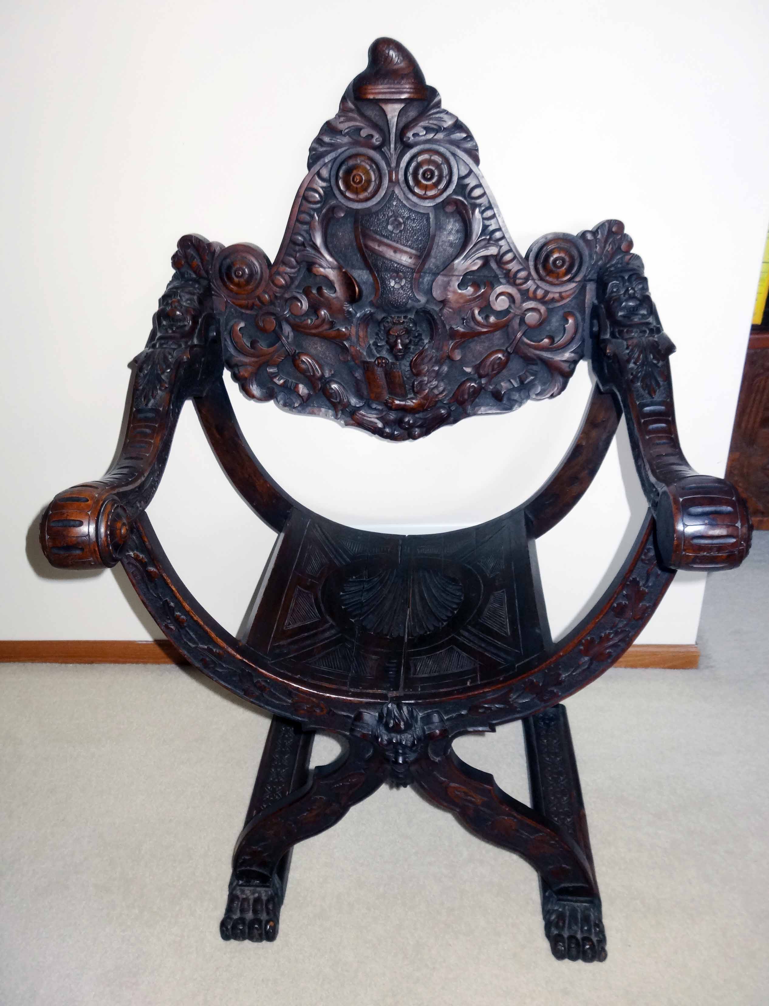 Strange Antique Carved Alien Chair Throne ??? | Antiques Board