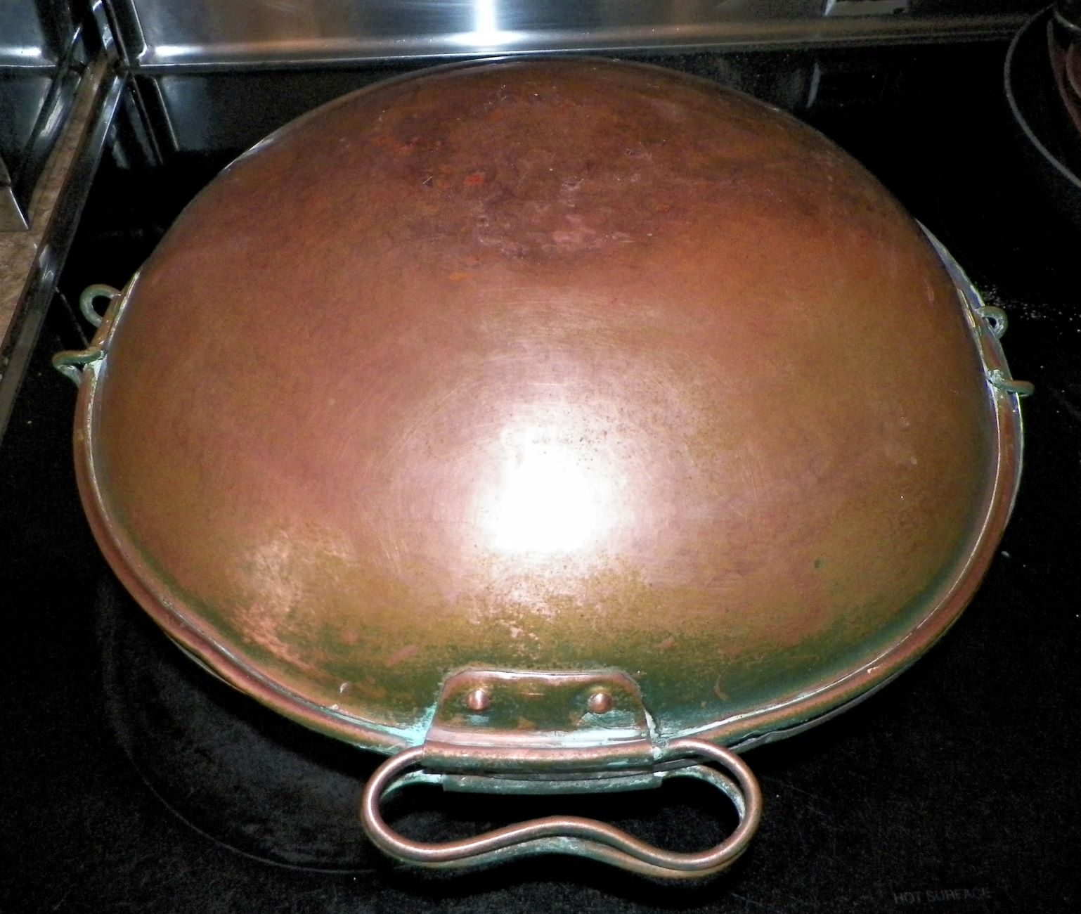 CLAM SHELL SHAPED, HAMMERED COPPER - OLD PAELLA PAN/POT? | Antiques Board