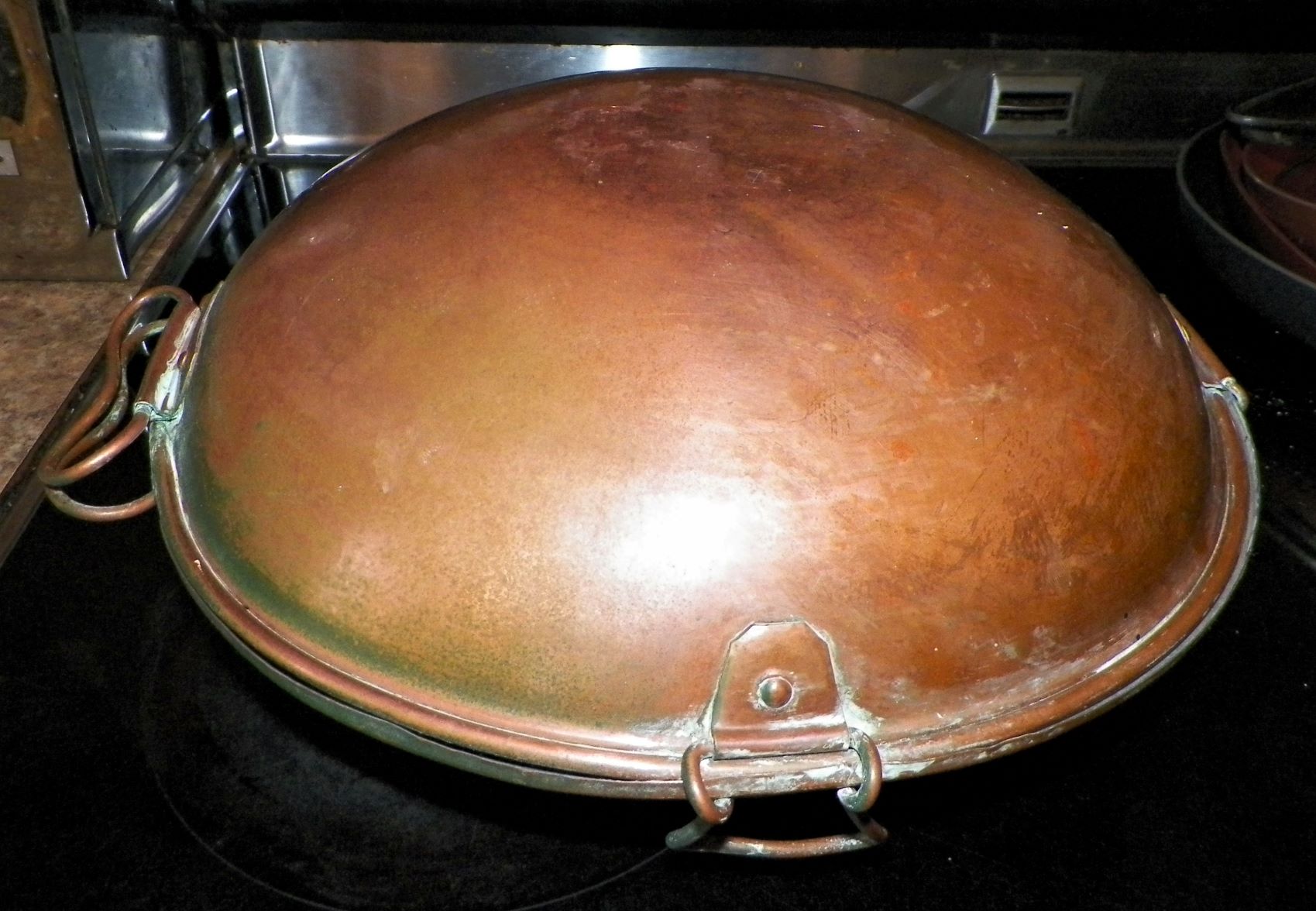 CLAM SHELL SHAPED, HAMMERED COPPER - OLD PAELLA PAN/POT? | Antiques Board