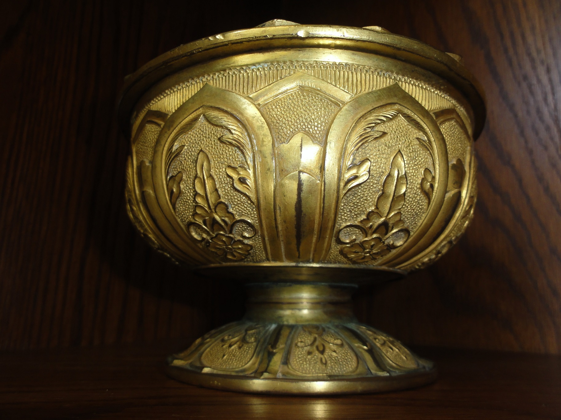 Unique, looks very Old Massive Gilded Copper & other metal Bowl with ...