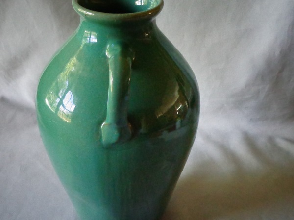 Pottery Vase - Hand Thrown Southern Genuine Bybee? | Antiques Board