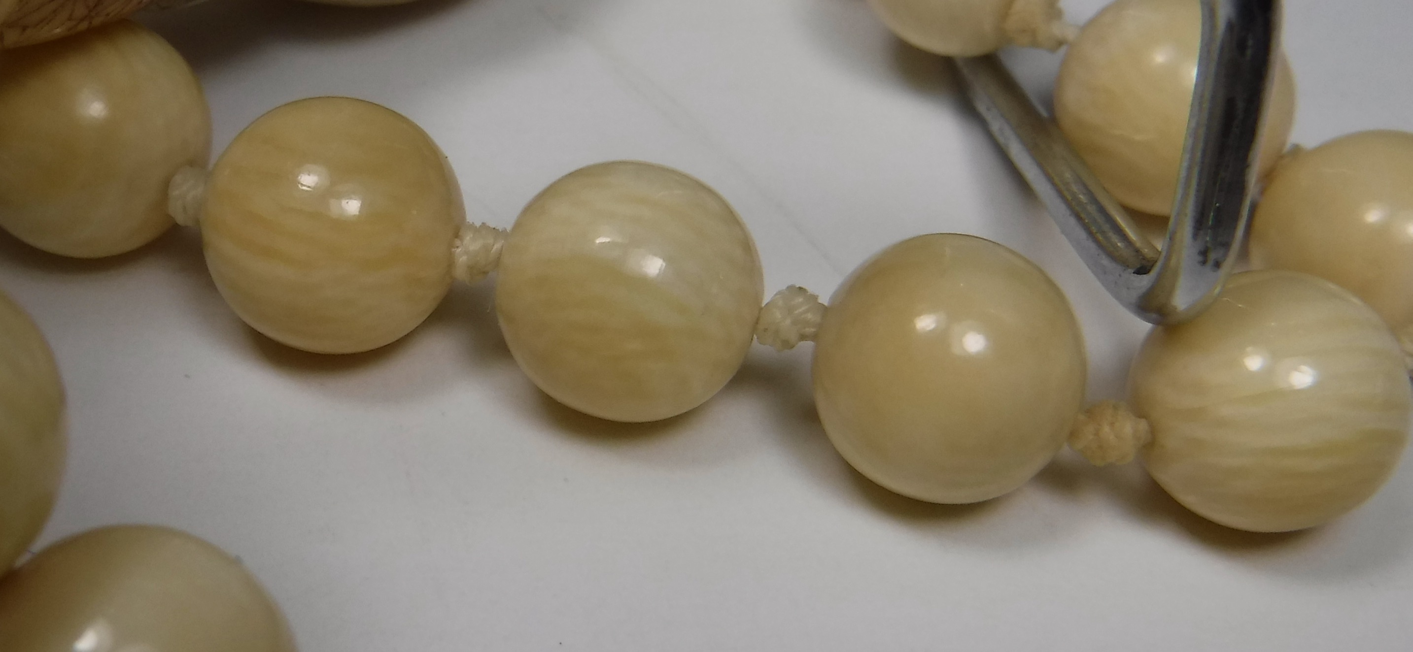 Ivory? Necklace Japan | Antiques Board