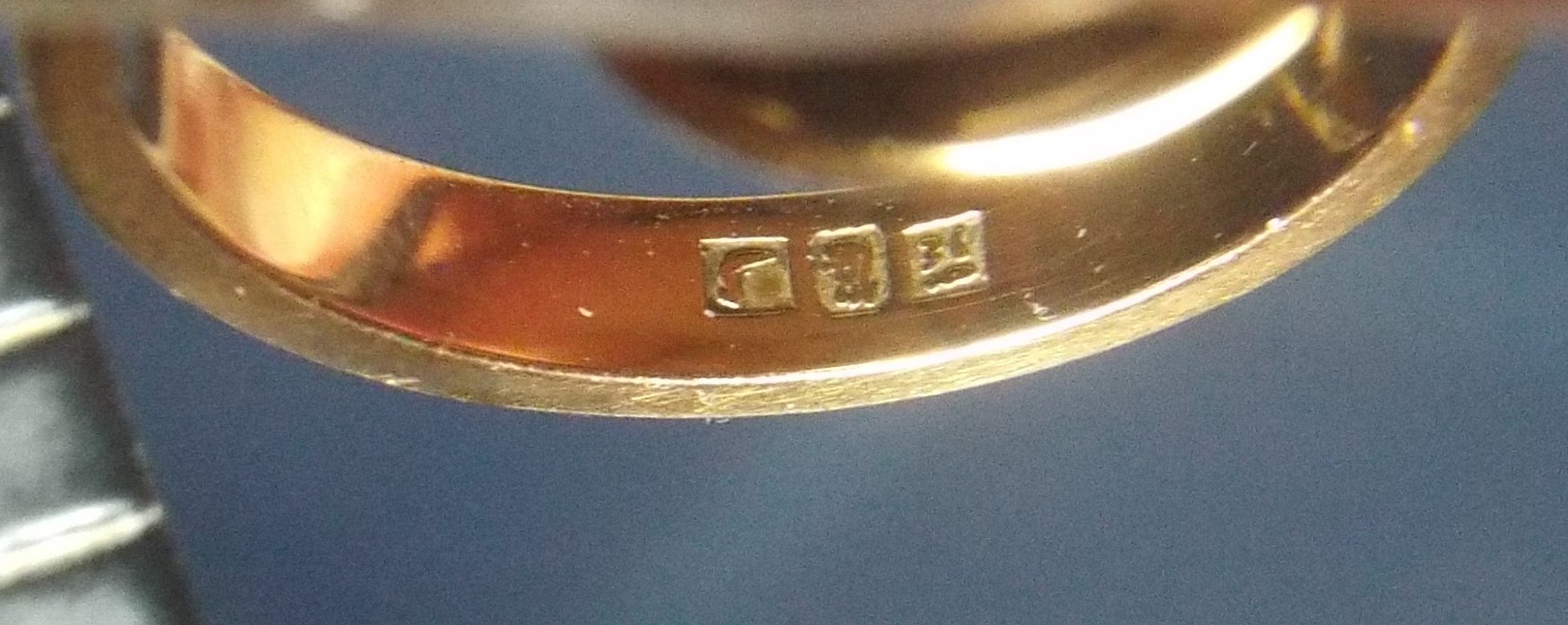 Egyptian??? Marks | Antiques Board