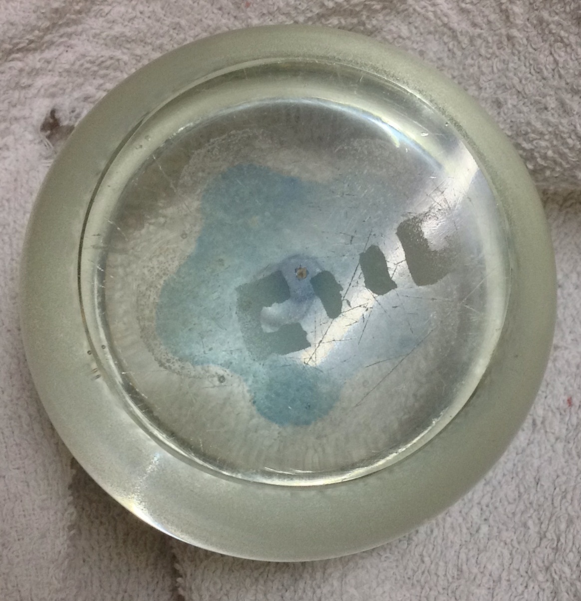 Paperweight, anyone know the maker please? | Antiques Board