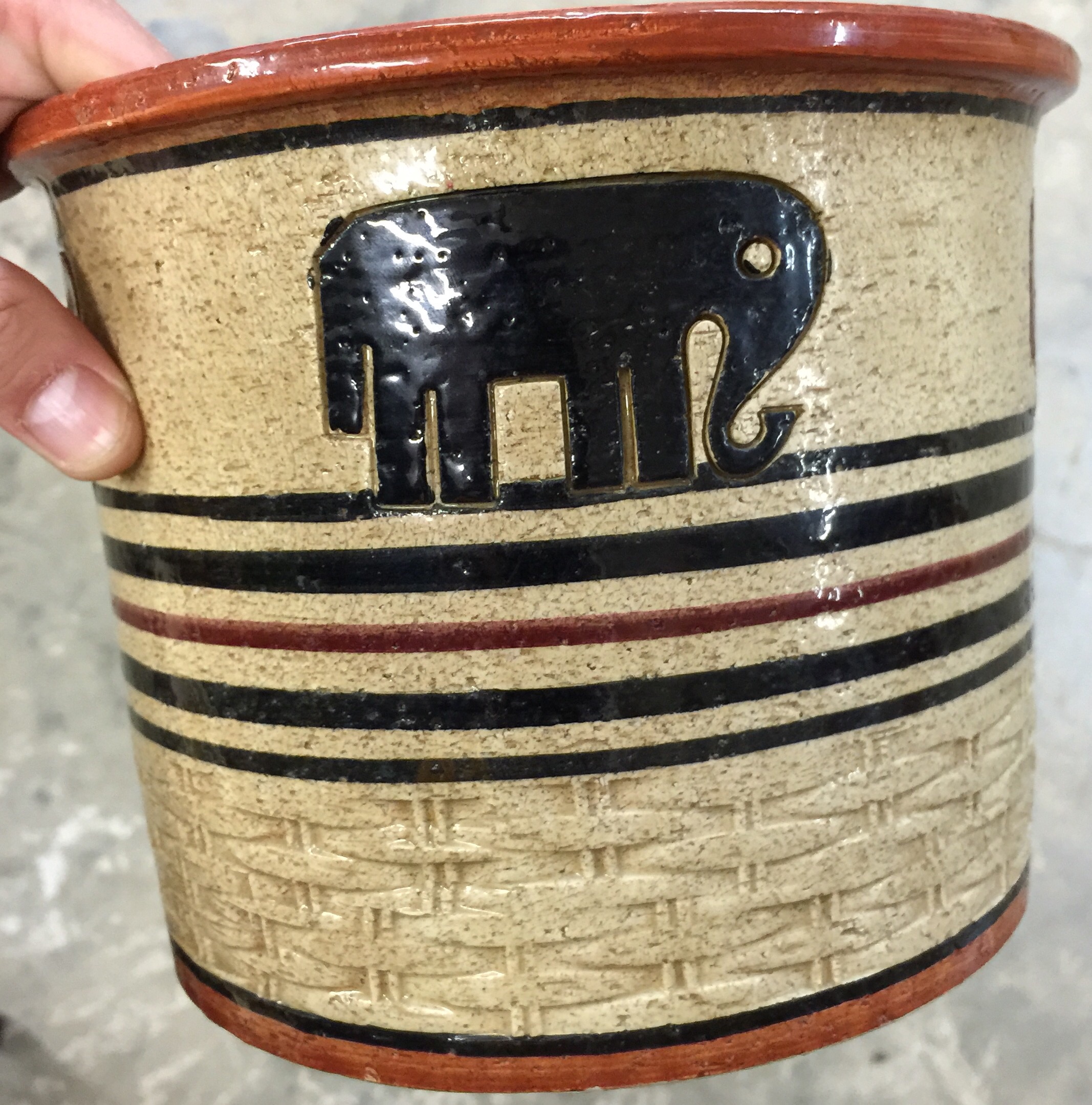 Carved Elephant Pottery Planter | Antiques Board