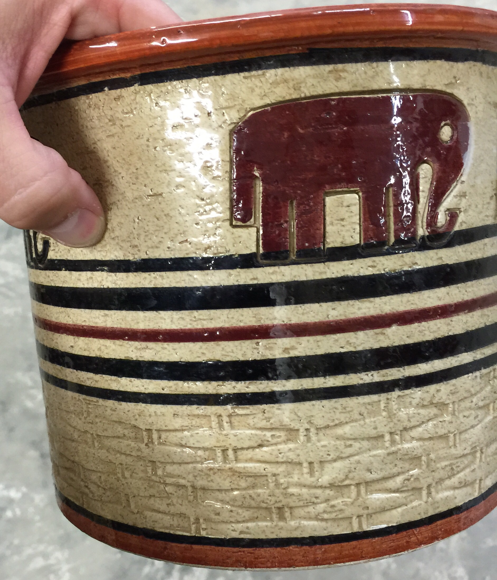 Carved Elephant Pottery Planter | Antiques Board