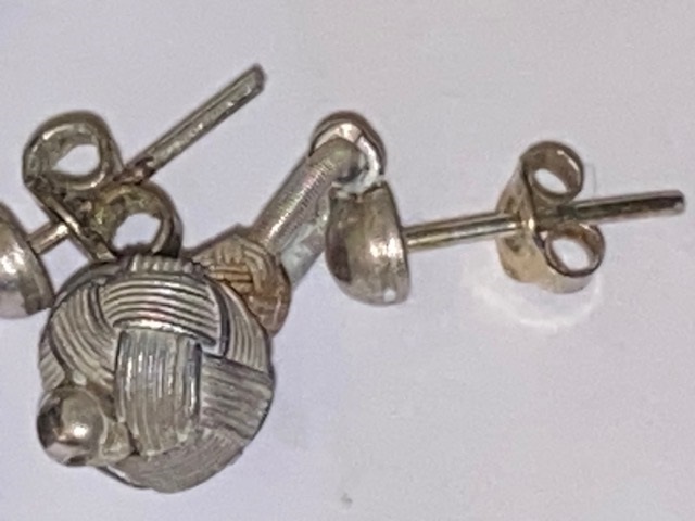 Silver Brooch & Studs | Antiques Board