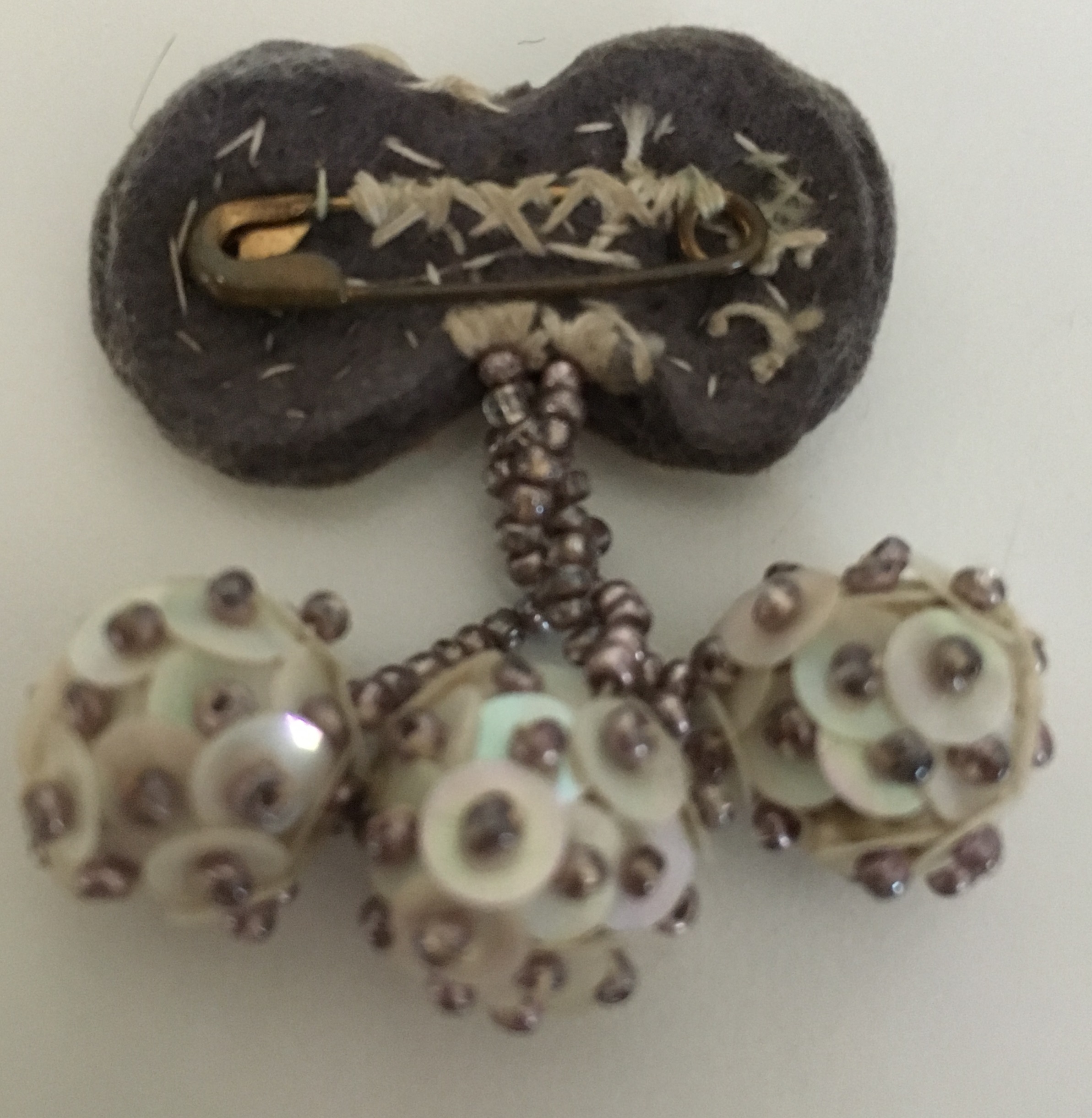 I'm back! And I have brooches! (what a surprise ;) ) | Antiques Board