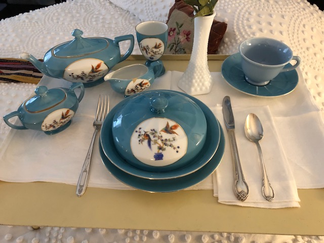 Help Find Missing Cup | Antiques Board