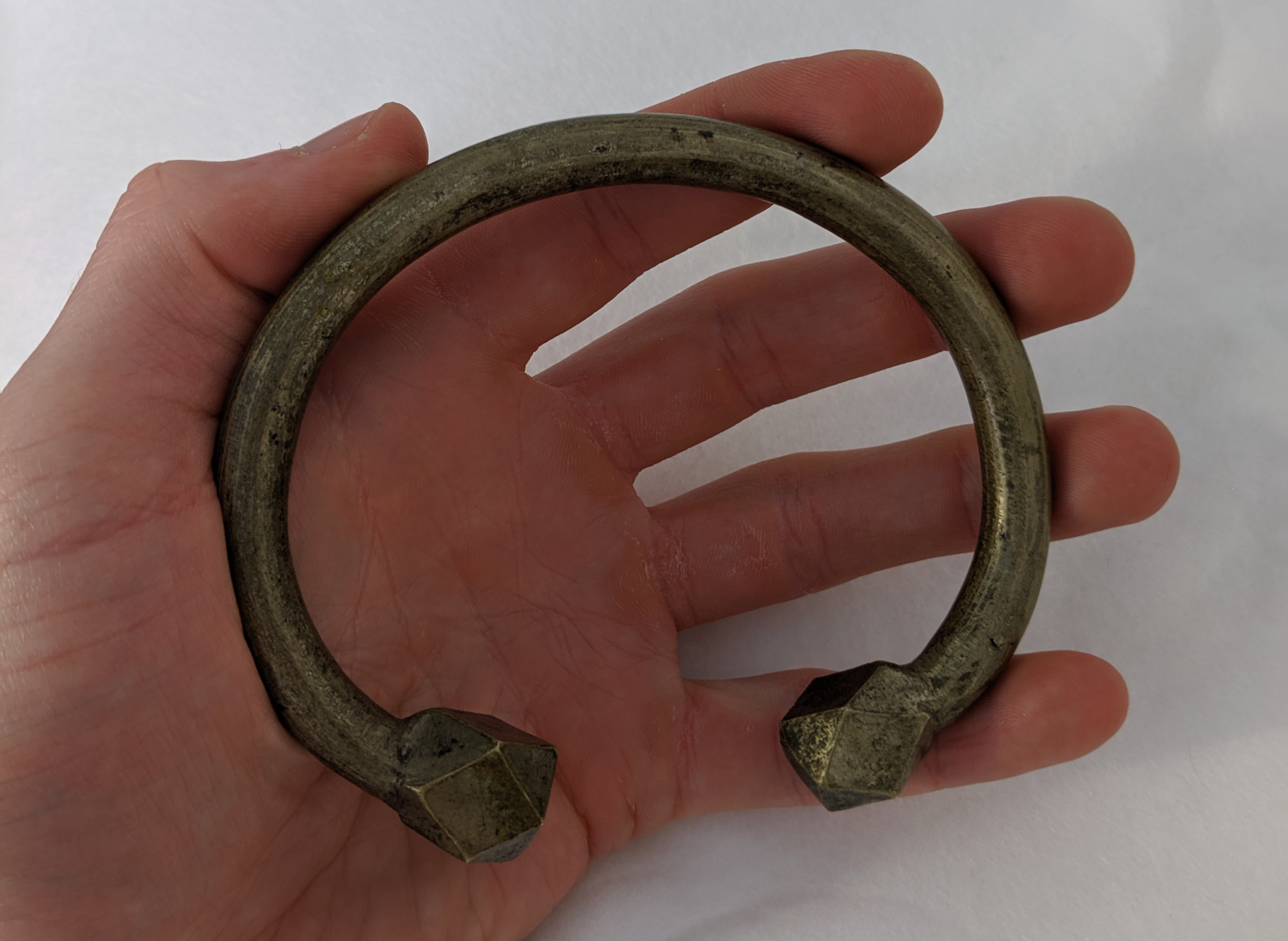 Heavy brass torque bracelet | Antiques Board