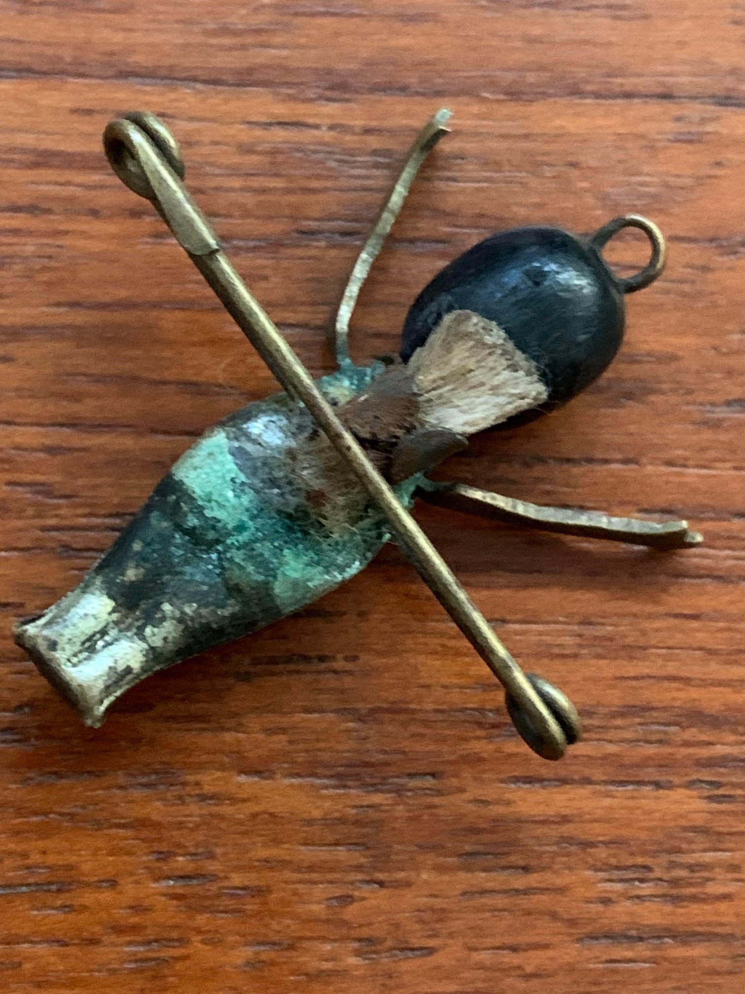 Fumsup knock on wood brooch | Antiques Board
