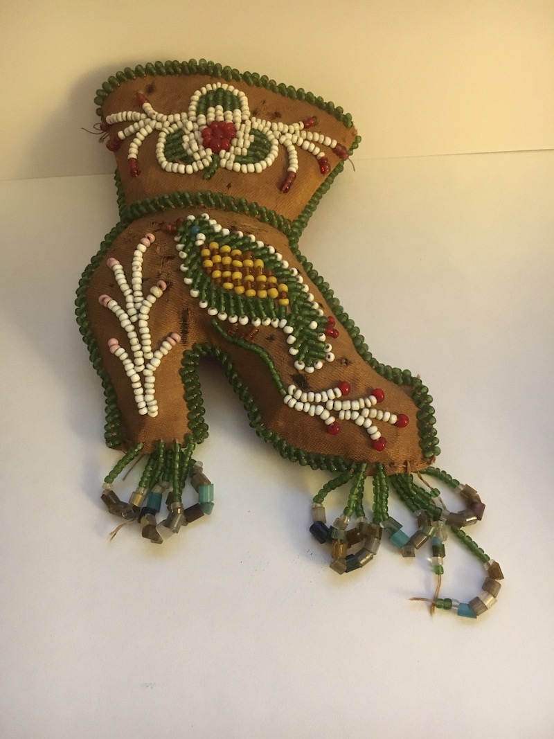 Native American Beadwork | Antiques Board