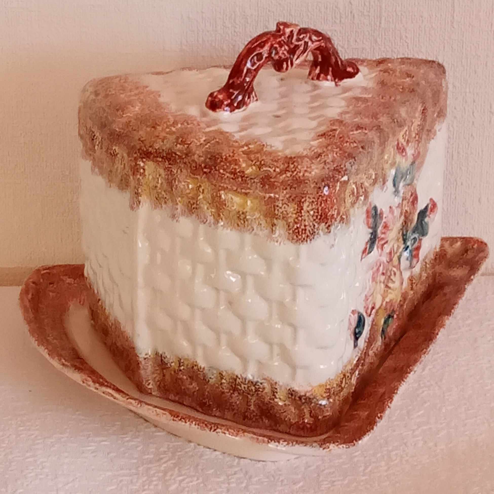 Antique Majolica wedge shaped cheese keeper | Antiques Board