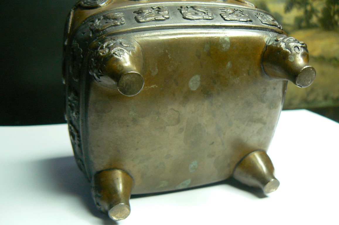 Bronze container similar to ? | Antiques Board