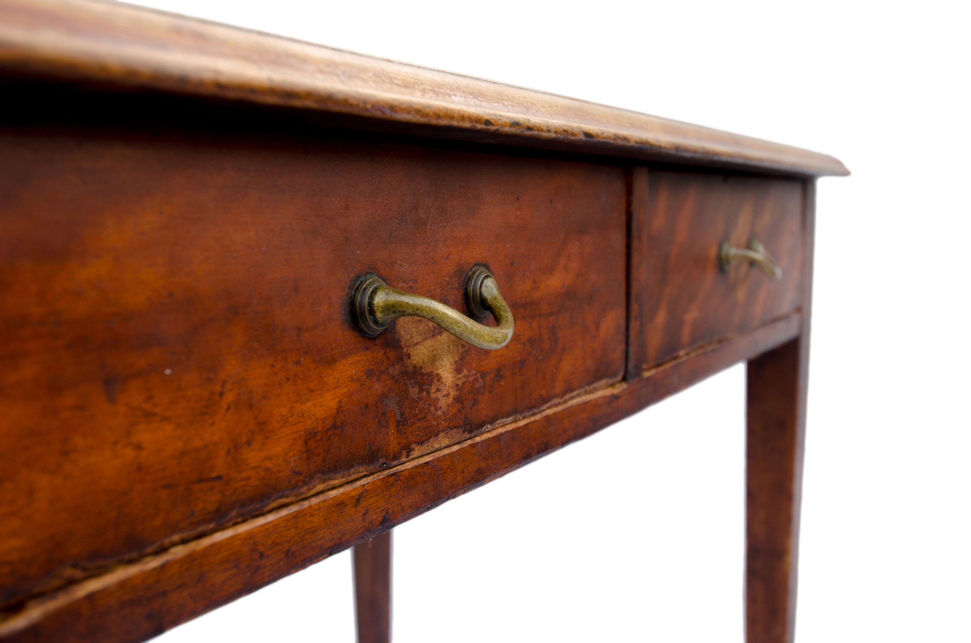 Cherry Spade-foot Table | Antiques Board