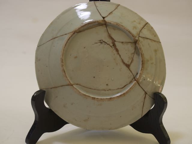 Are these damaged Chinese plates worth keeping? | Antiques Board