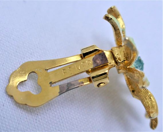 New one on me. Elizabeth Reimer | Antiques Board