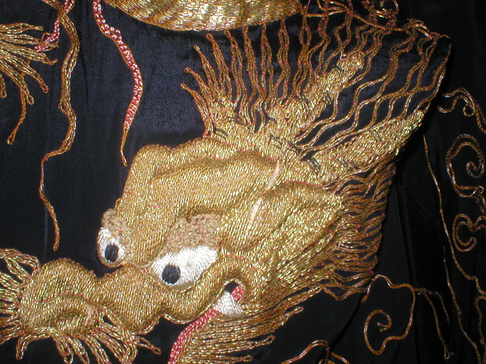 vintage Chinese black silk robe | Antiques Board