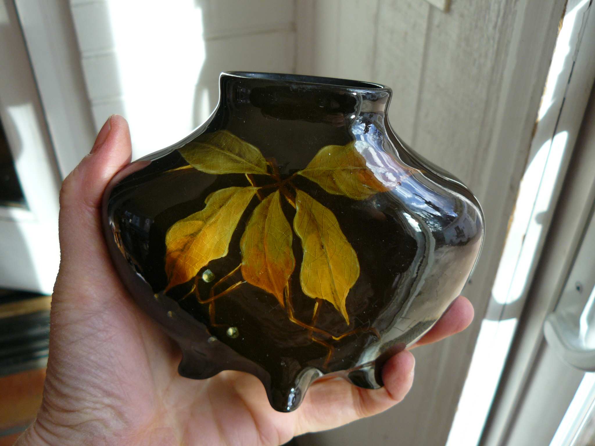 Pottery piece, is this Roseville Rozane Ware? | Antiques Board