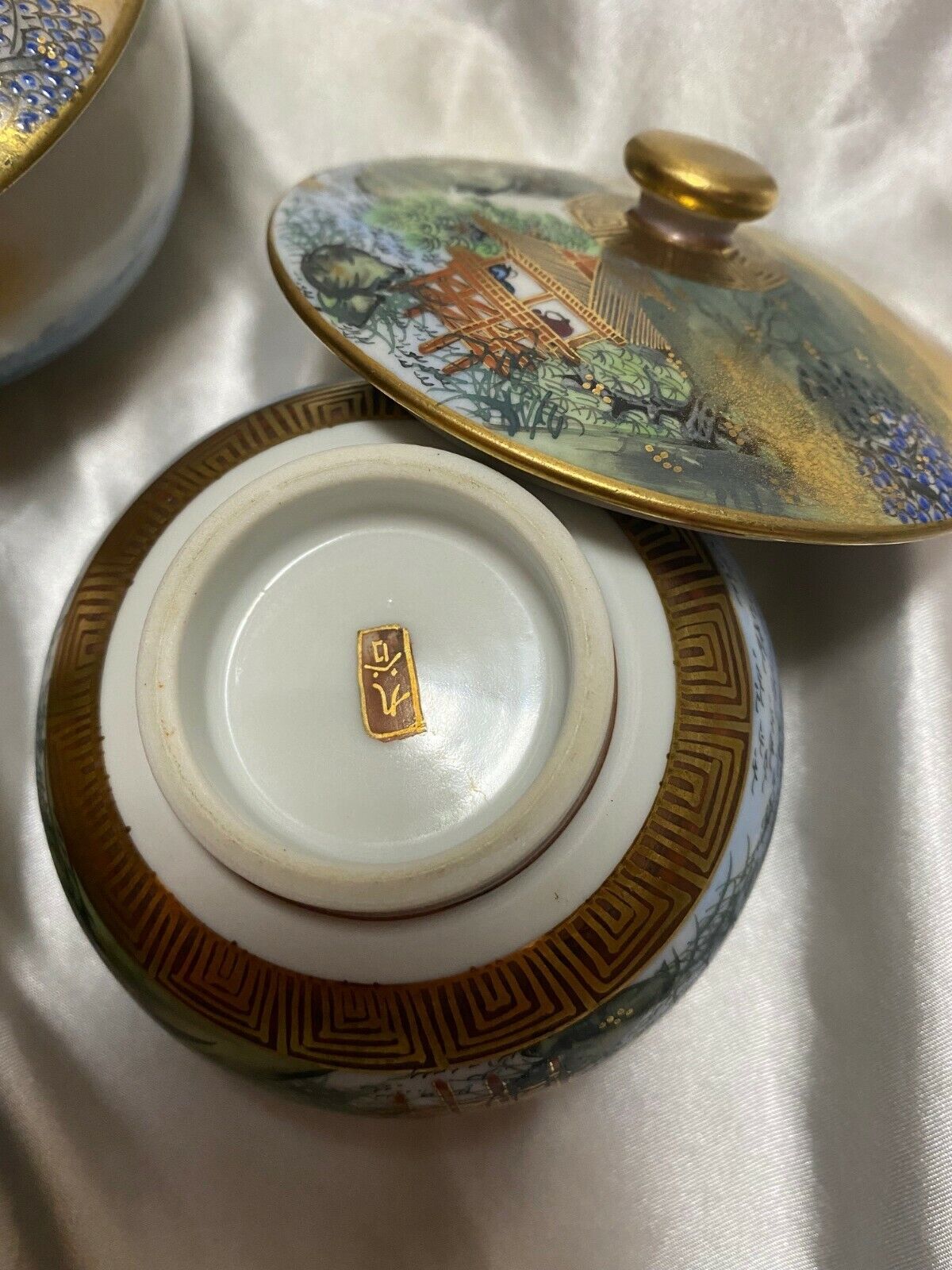japanese tea cups or rice bowls - xfine - anyone know mark? | Antiques ...