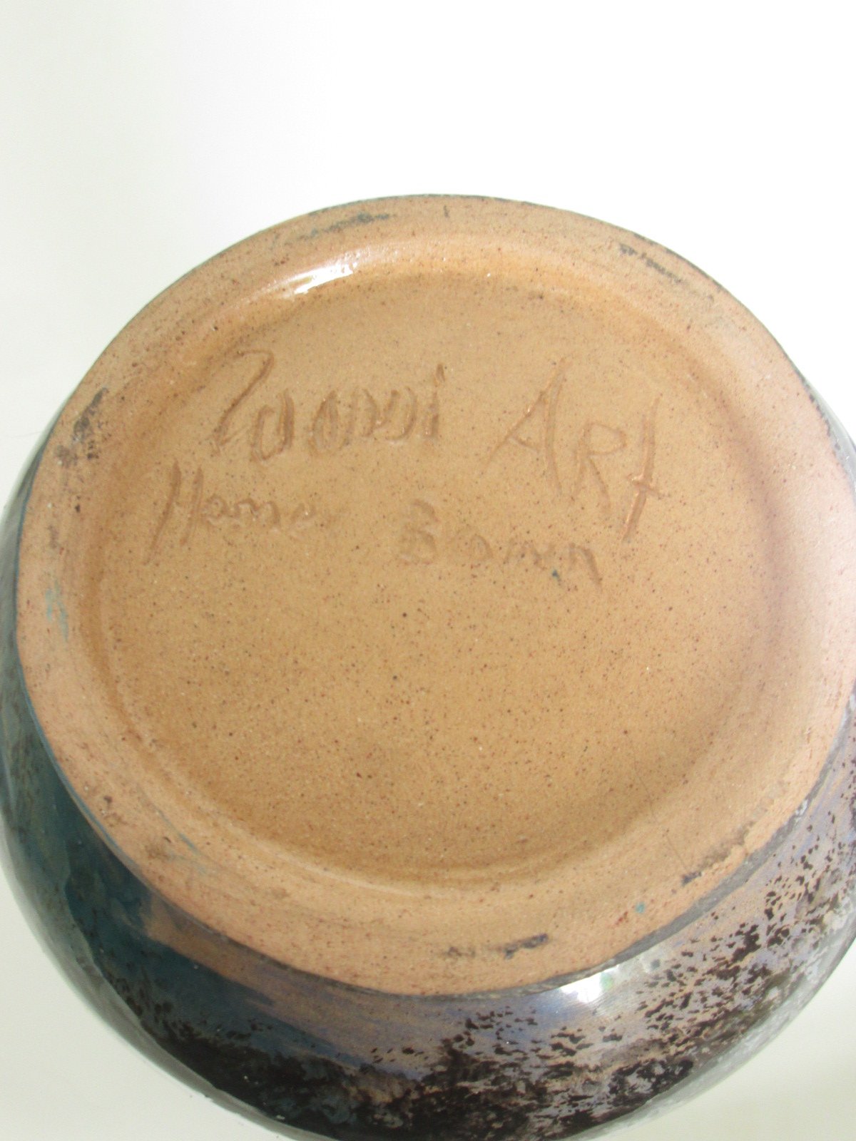 Sgraffito dolphin pottery vase | Antiques Board