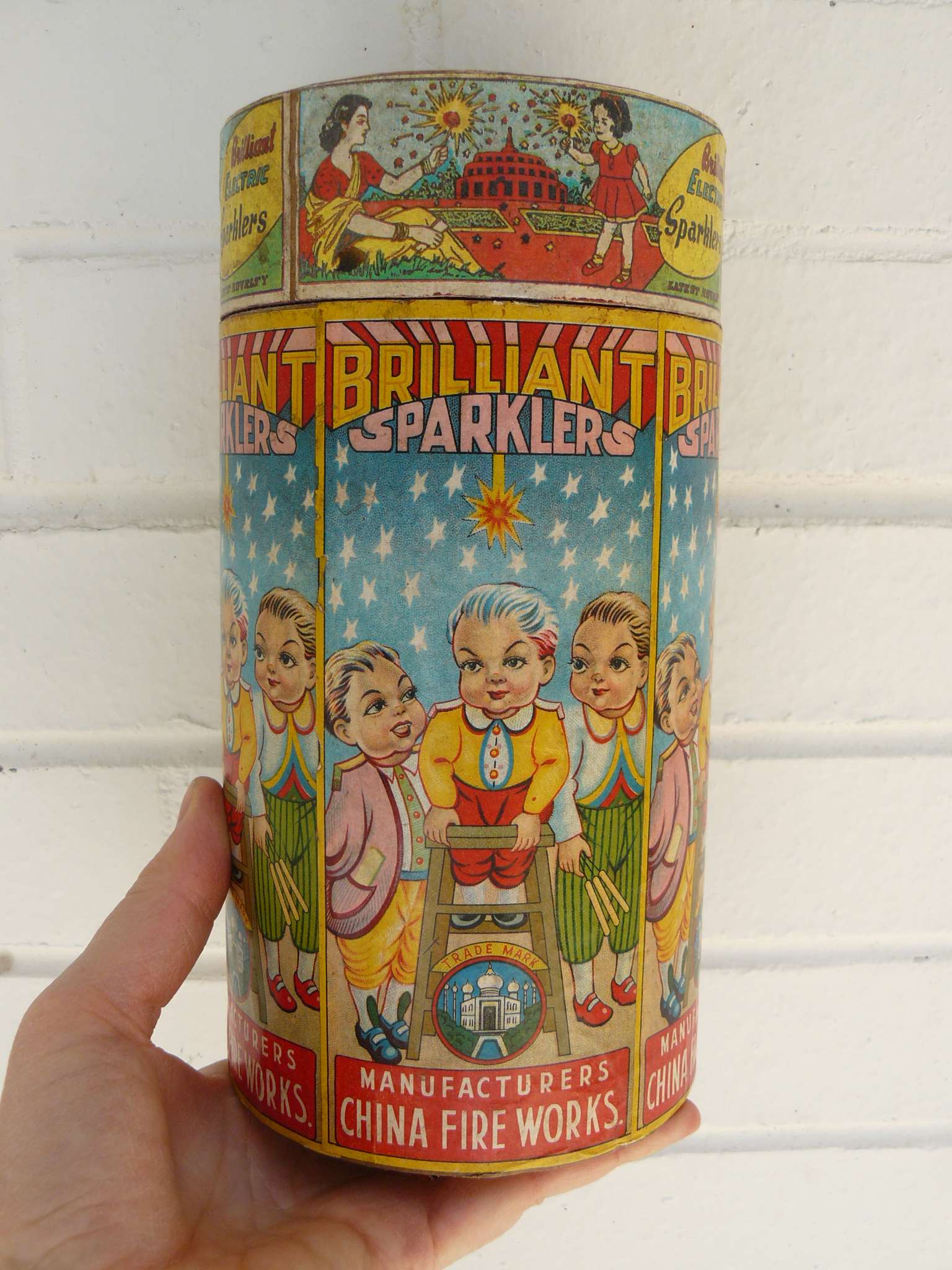 Chinese fireworks container (empty) | Antiques Board