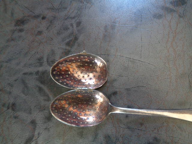 Krusiu Solingen Teaspoon Marked 90 | Antiques Board