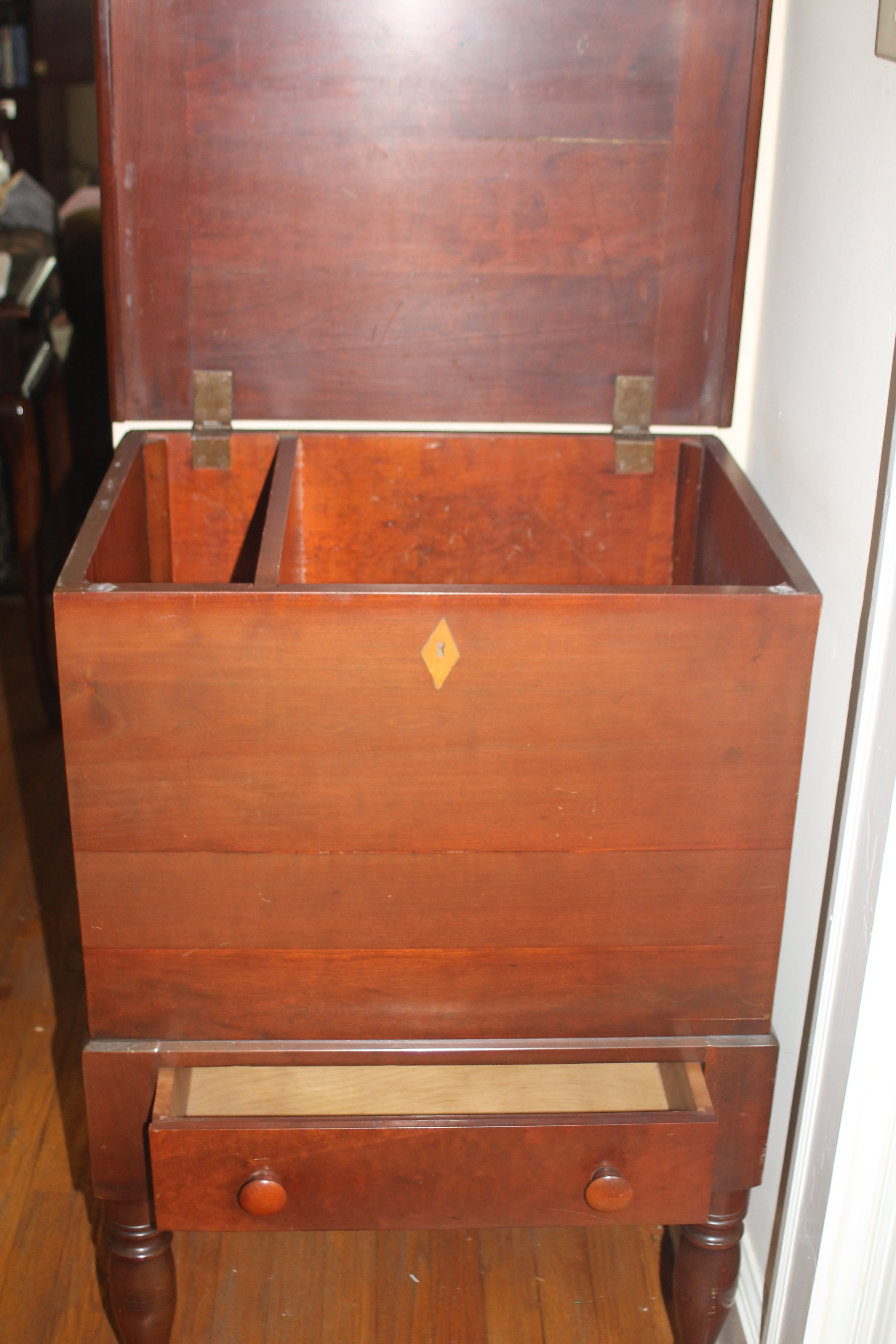 Tennessee Sugar Chest Worth? | Antiques Board