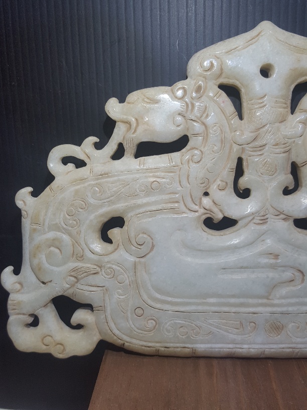 Shang, Zhou Jade Dragon Taotie Mask Opinion | Antiques Board