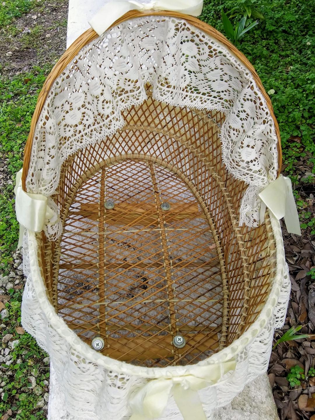 WICKER DOLL ROCKING BASSINET - OLD? | Antiques Board