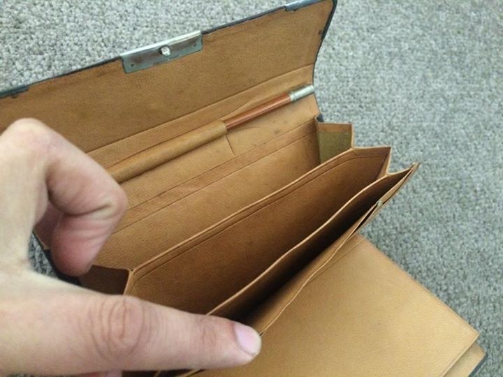 100+ year-old Wallet w/Silver Mounts | Antiques Board